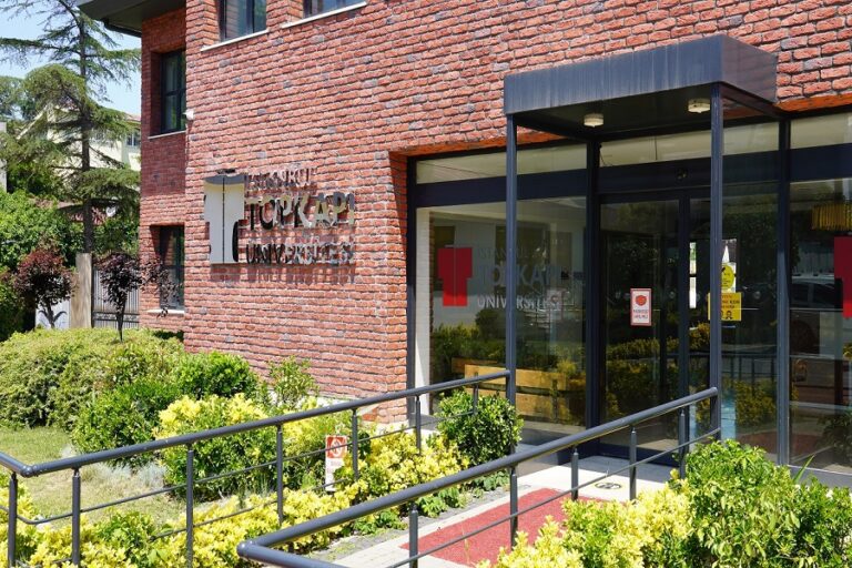 Yerleşkelerimiz | İstanbul Topkapı Üniversitesi